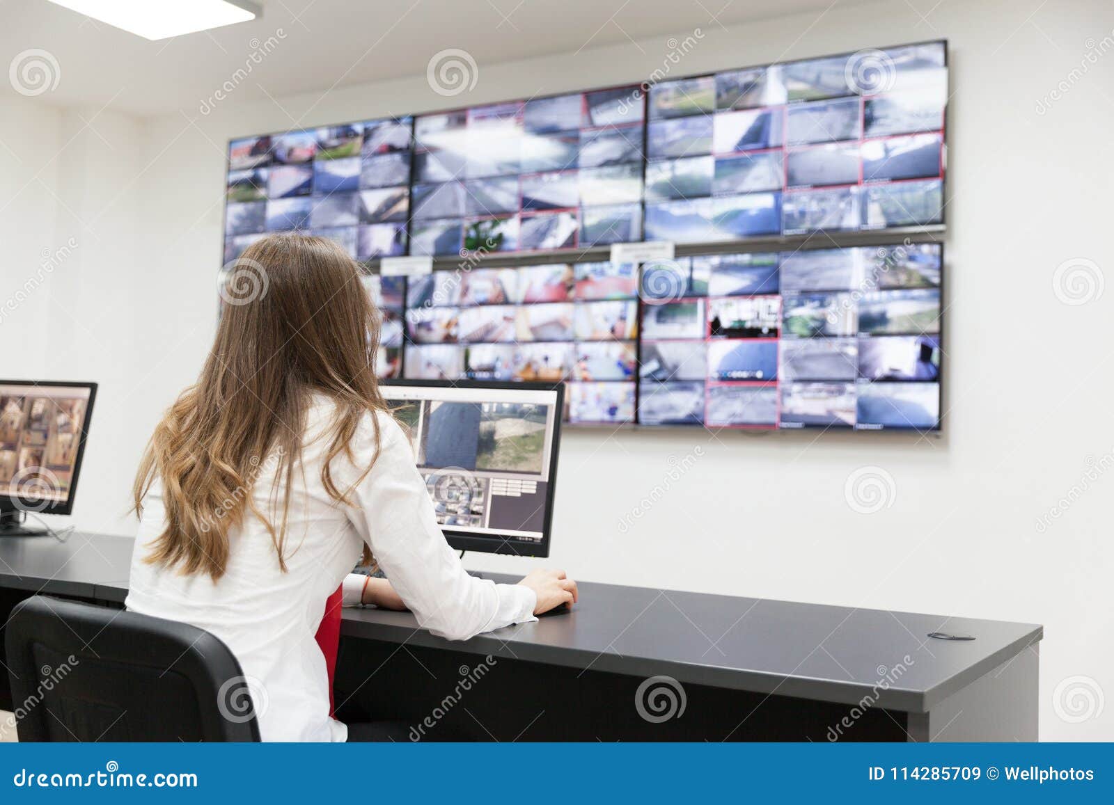 Control room operator editorial stock image. Image of screens - 114285709