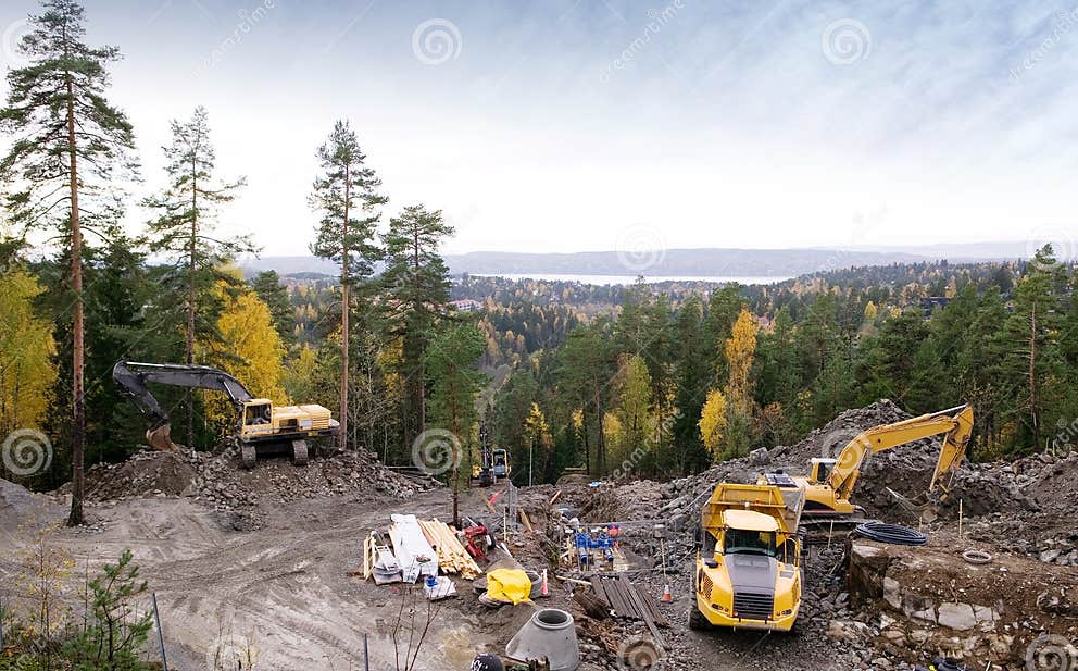 Contruction Equipment stock image. Image of build, side - 2134417
