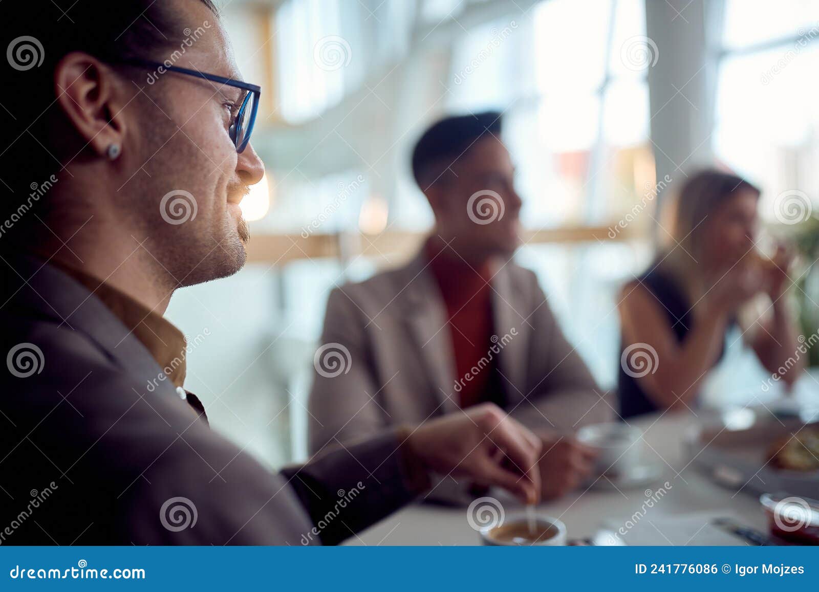 Conversation at a Business Lunch. Group of People in Room Talks Stock ...