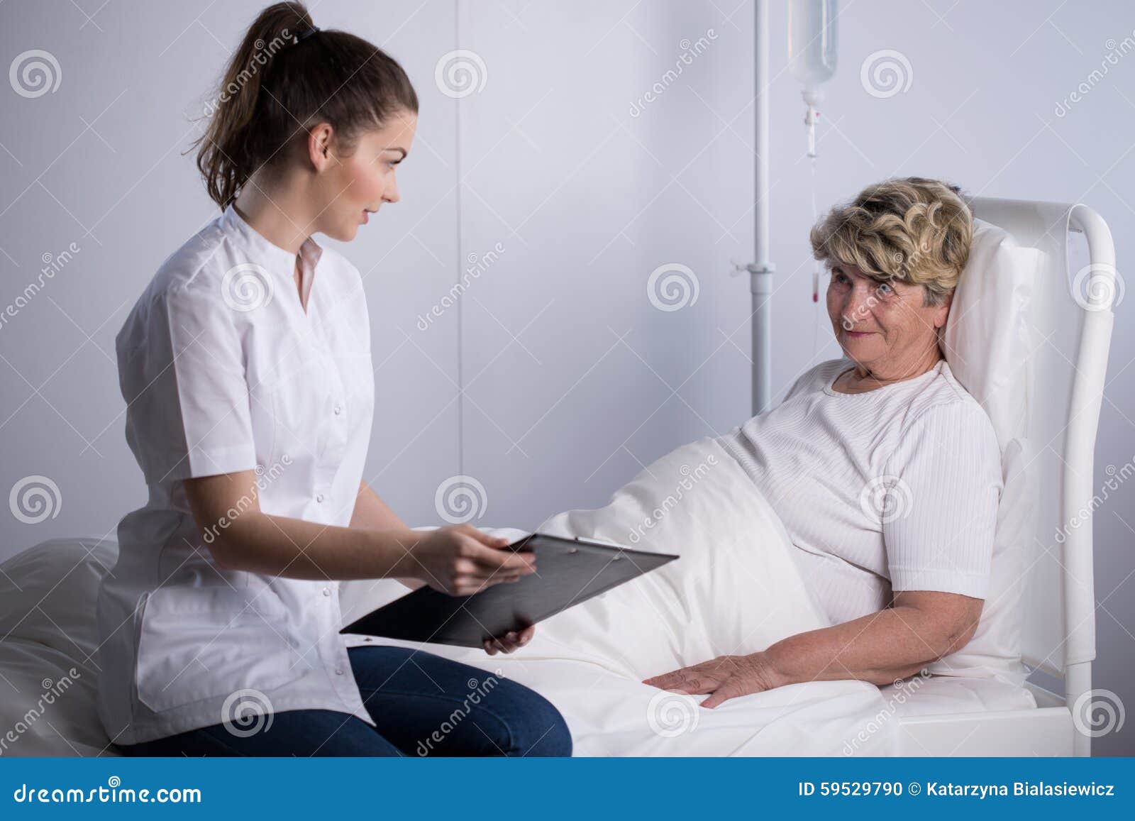 Conversation with doctor stock photo. Image of illness - 59529790