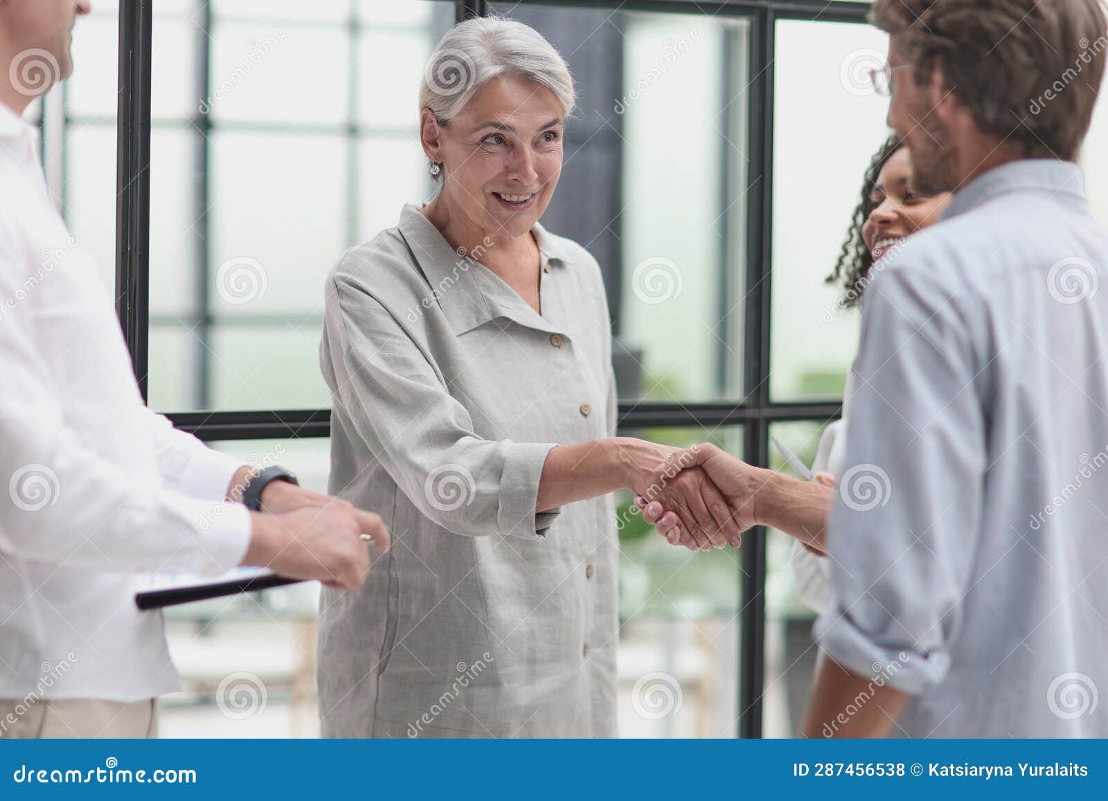 Conversation between Managers and Employees in the Office Stock Photo ...