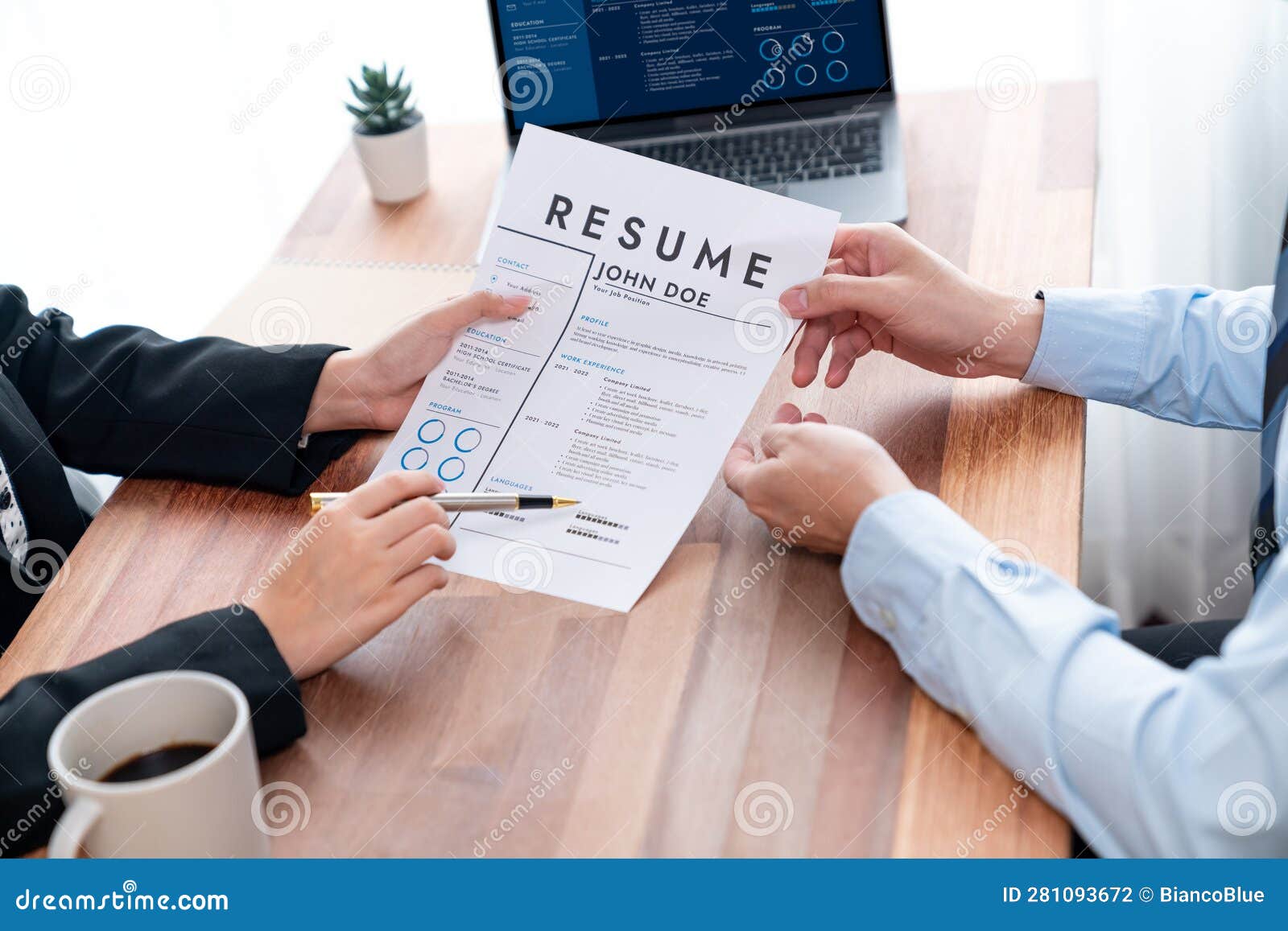 Conversational Job Interview between Interviewer and Candidate ...