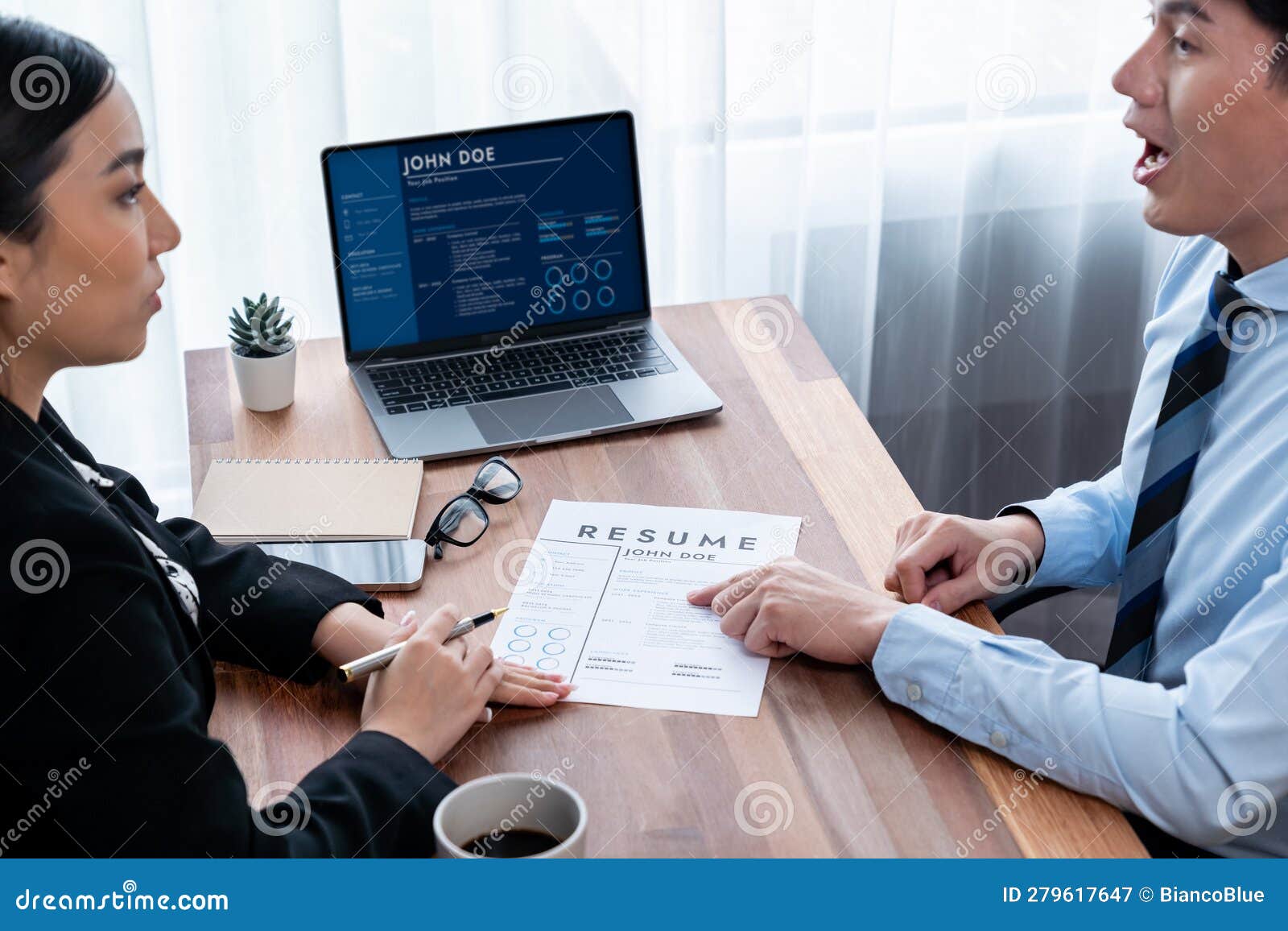 Conversational Job Interview between Interviewer and Candidate ...