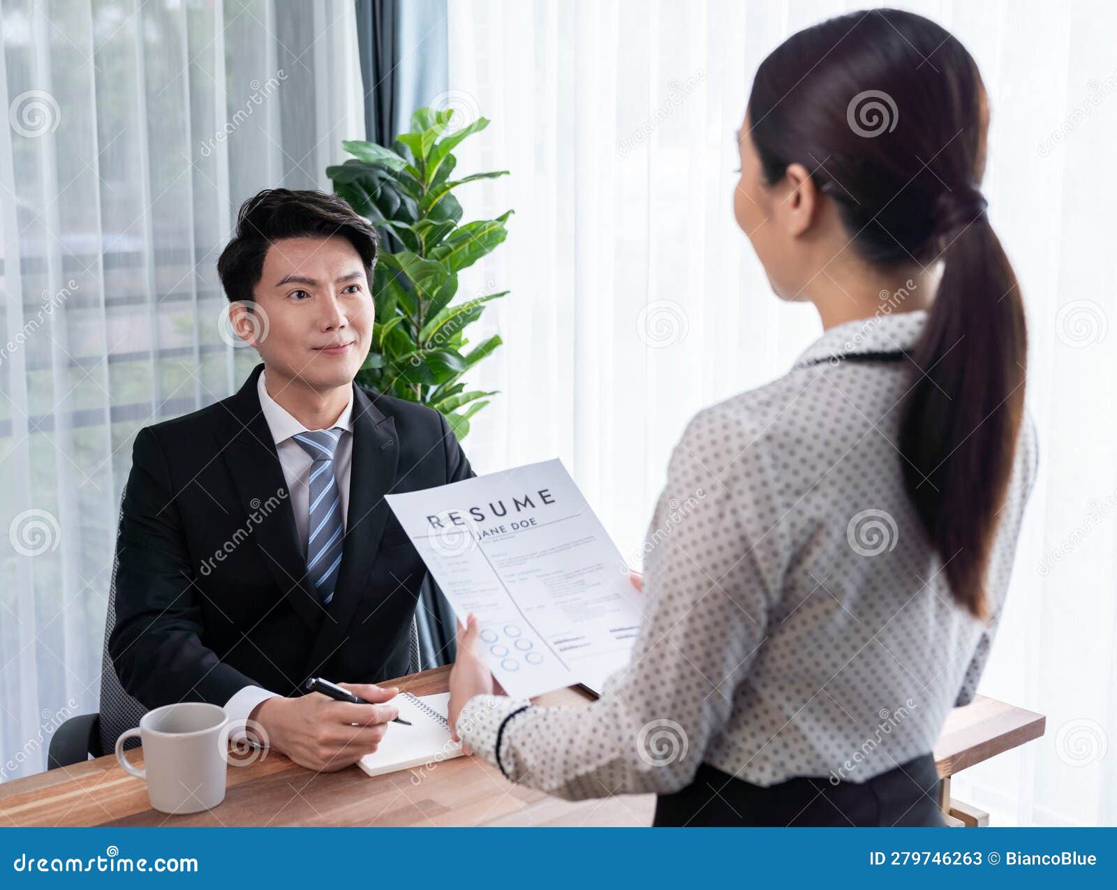 Conversational Job Interview between Interviewer and Candidate ...