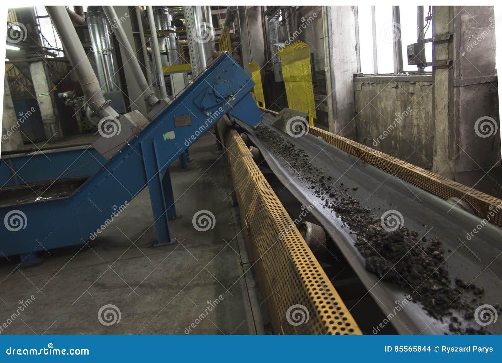 Conveyor scraper stock photo. Image of technology, bath - 85565844