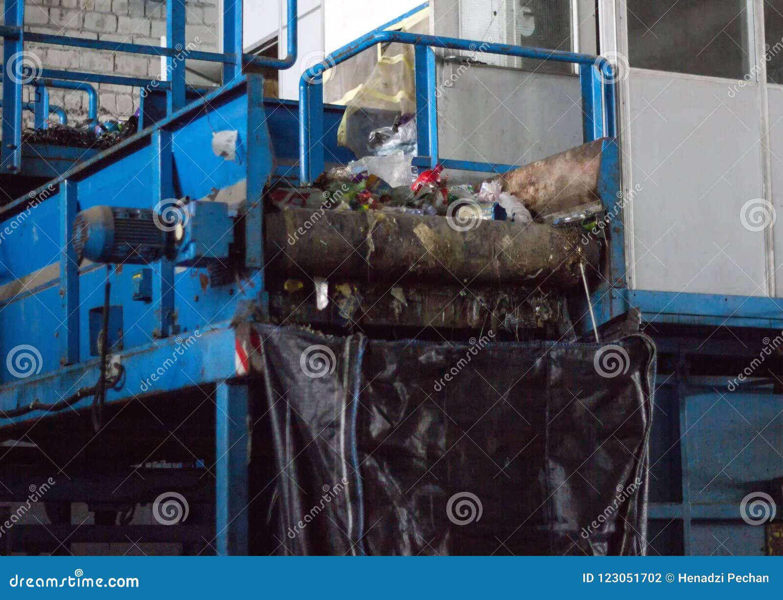 The Conveyor for Sorting Garbage, the Production of Sorting and ...