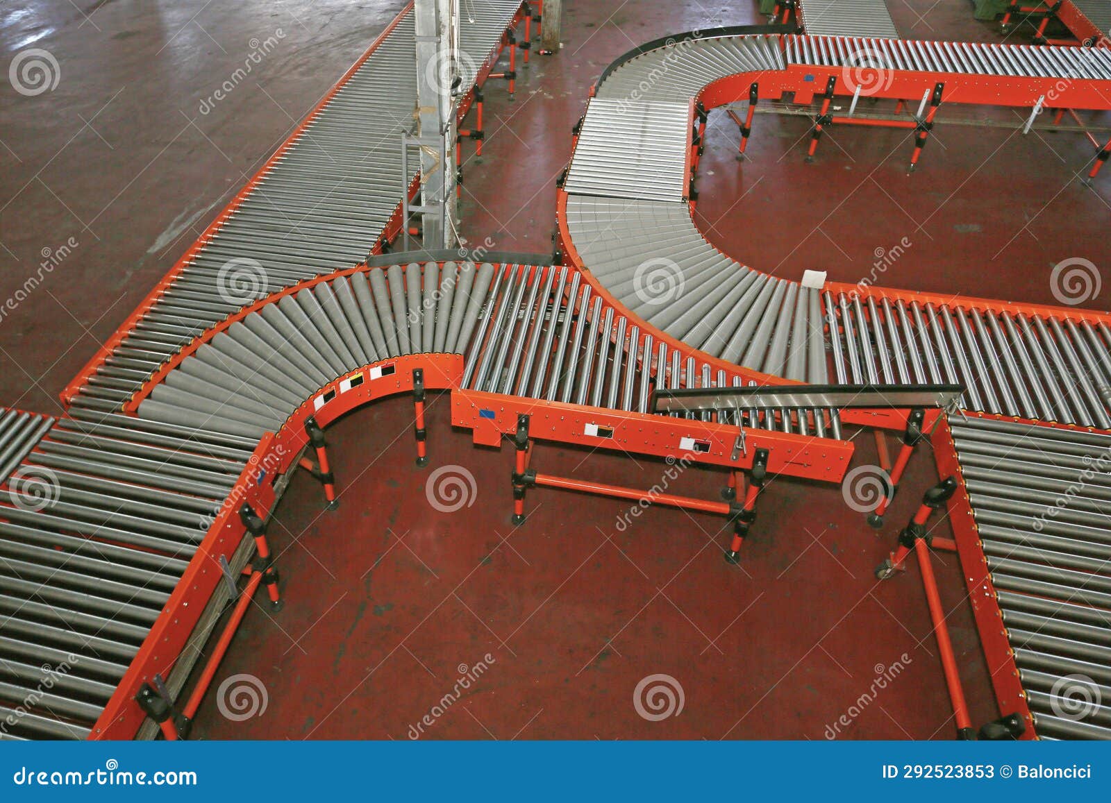 Conveyor Loop Stock Image | CartoonDealer.com #180172363
