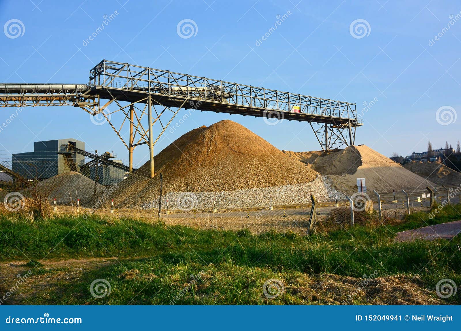 Sand and Aggregate Production Conveyor. Editorial Photo - Image of ...