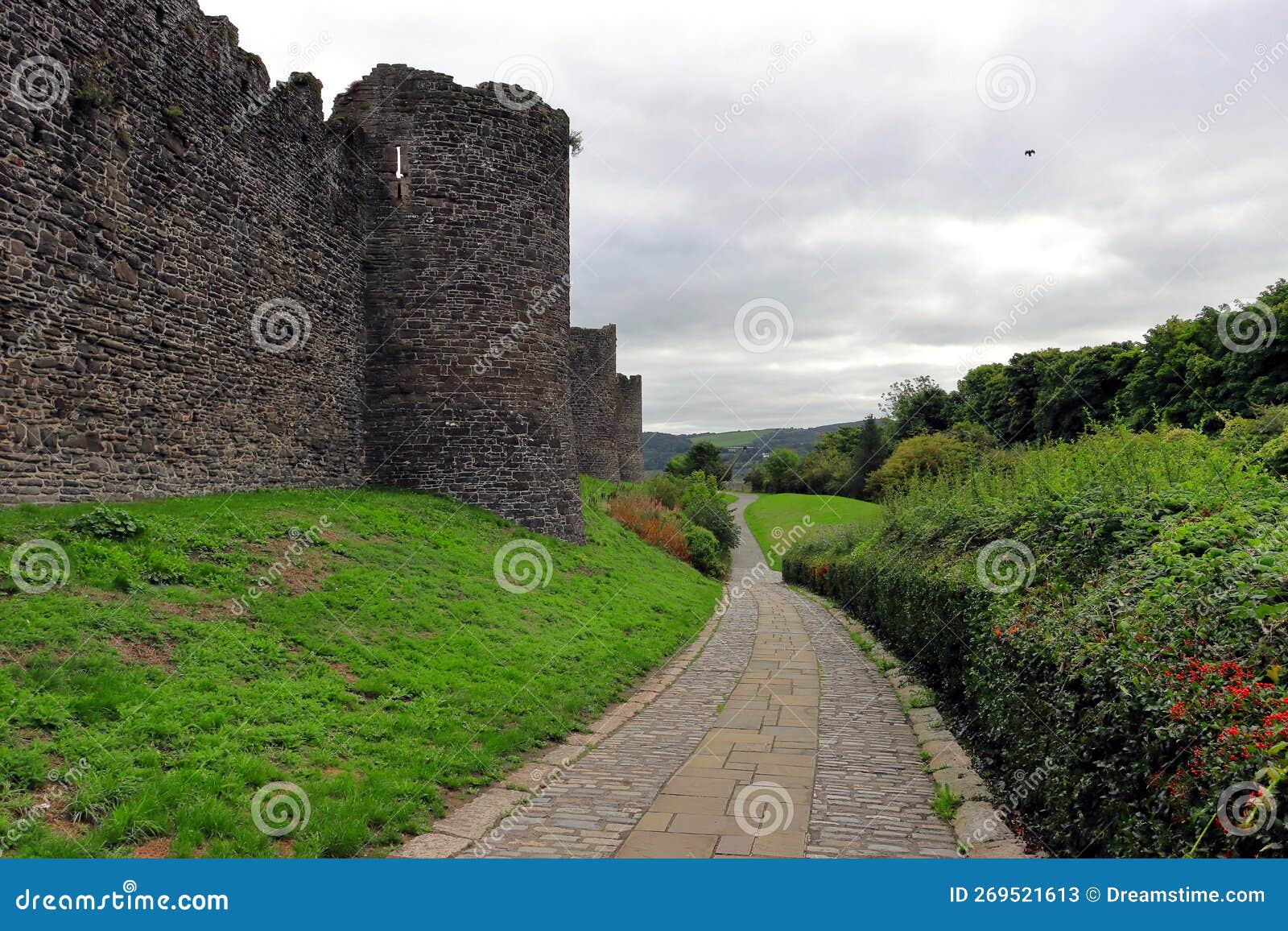 Cobblestone Pathway With Grass And Bench In Park Stock Photography ...
