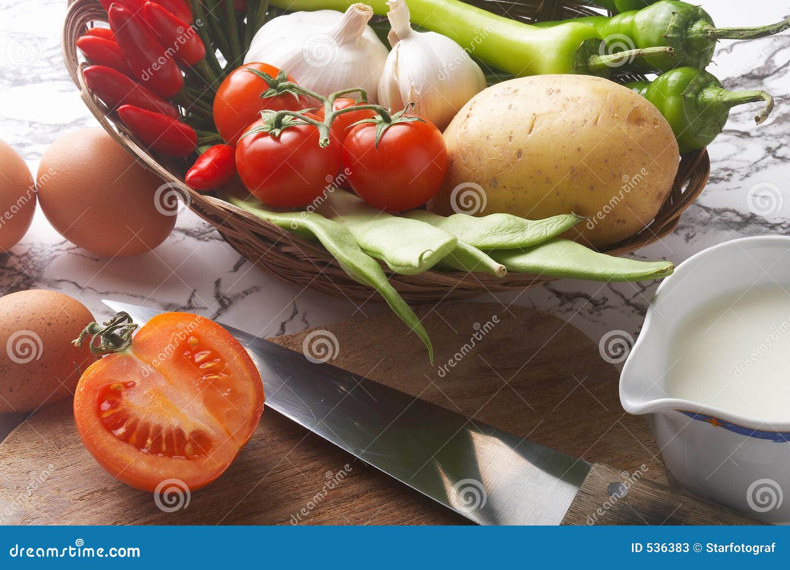 Cook - kochen stock image. Image of garden, home, gesund - 536383