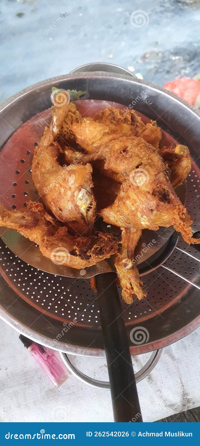 Cooked Chicken with Beautiful Color after the Frying Process and Ready ...