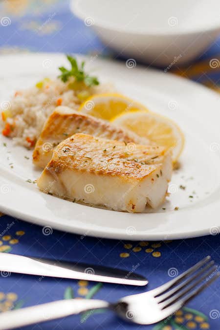 Cooked cod fish stock image. Image of meal, baked, plate - 20913663