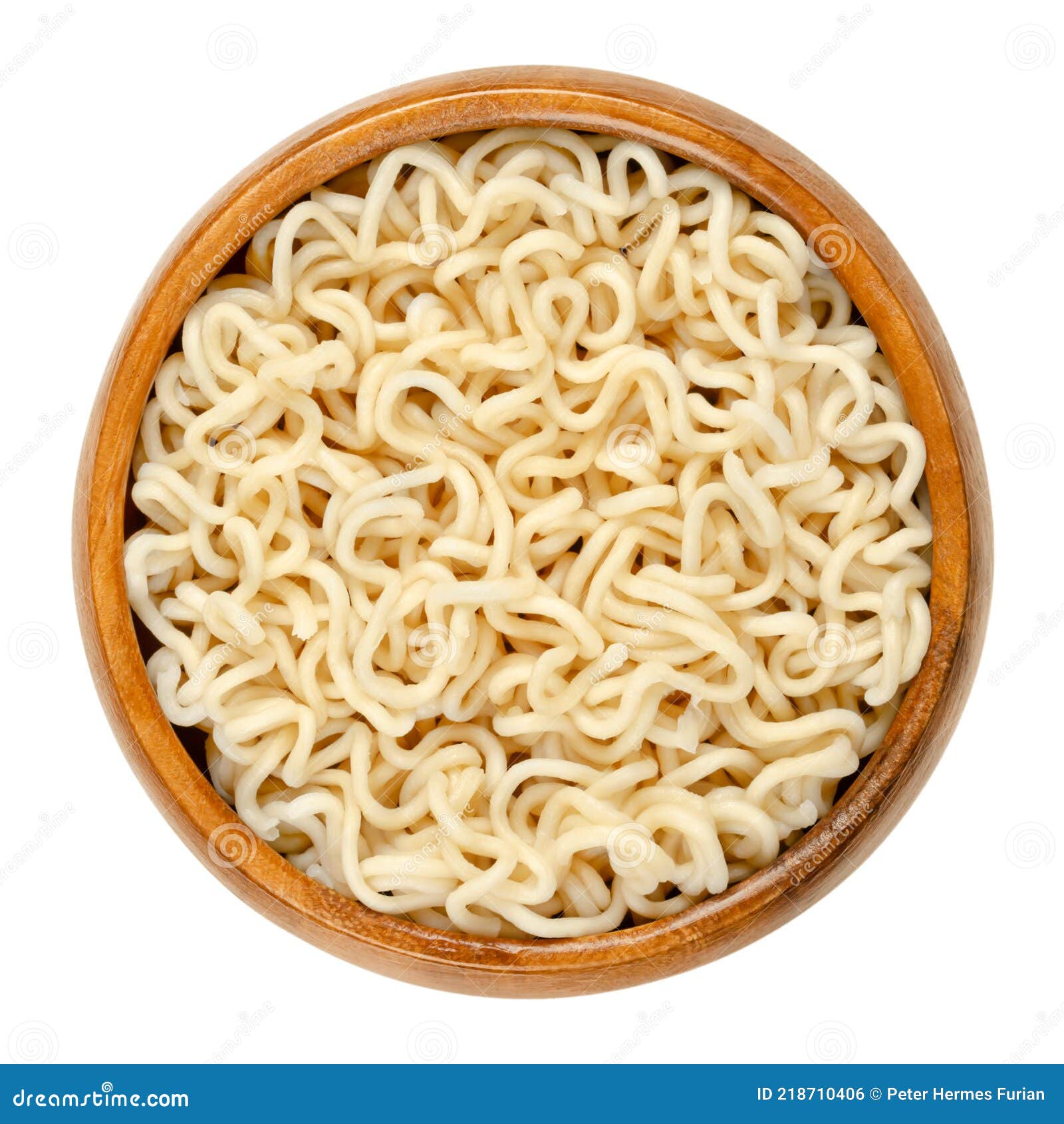 Cooked Instant Noodles, Boiled Instant Ramen, in a Wooden Bowl Stock ...