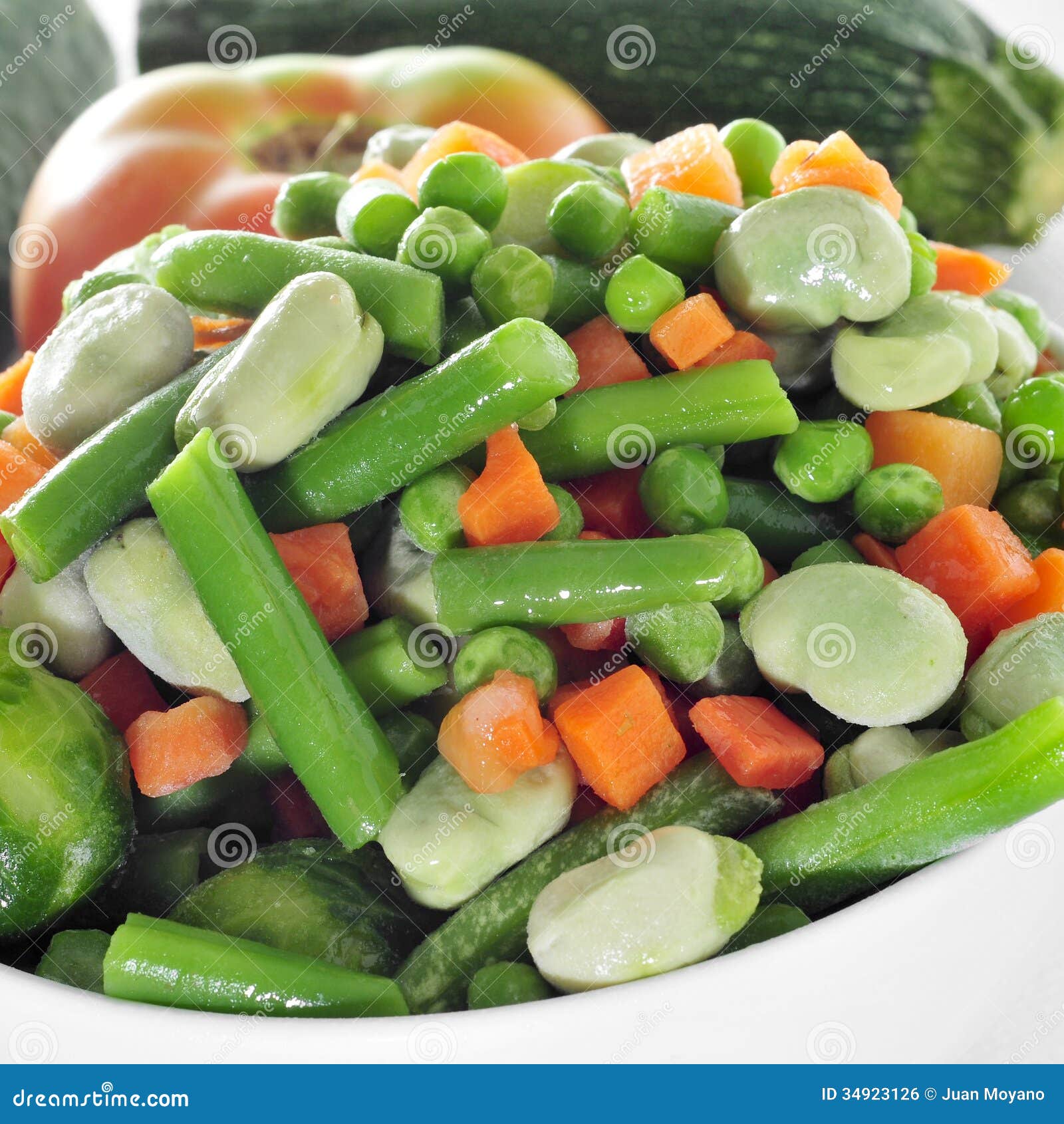 Cooked Mixed Seafood, Lobster Shrimp, Alaskan King Crab In Large Plate ...