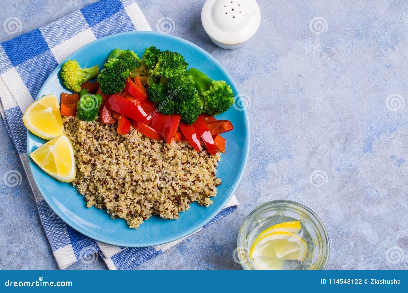 Cooked Multi Colored Quinoa Stock Photo - Image of grain, garnish ...
