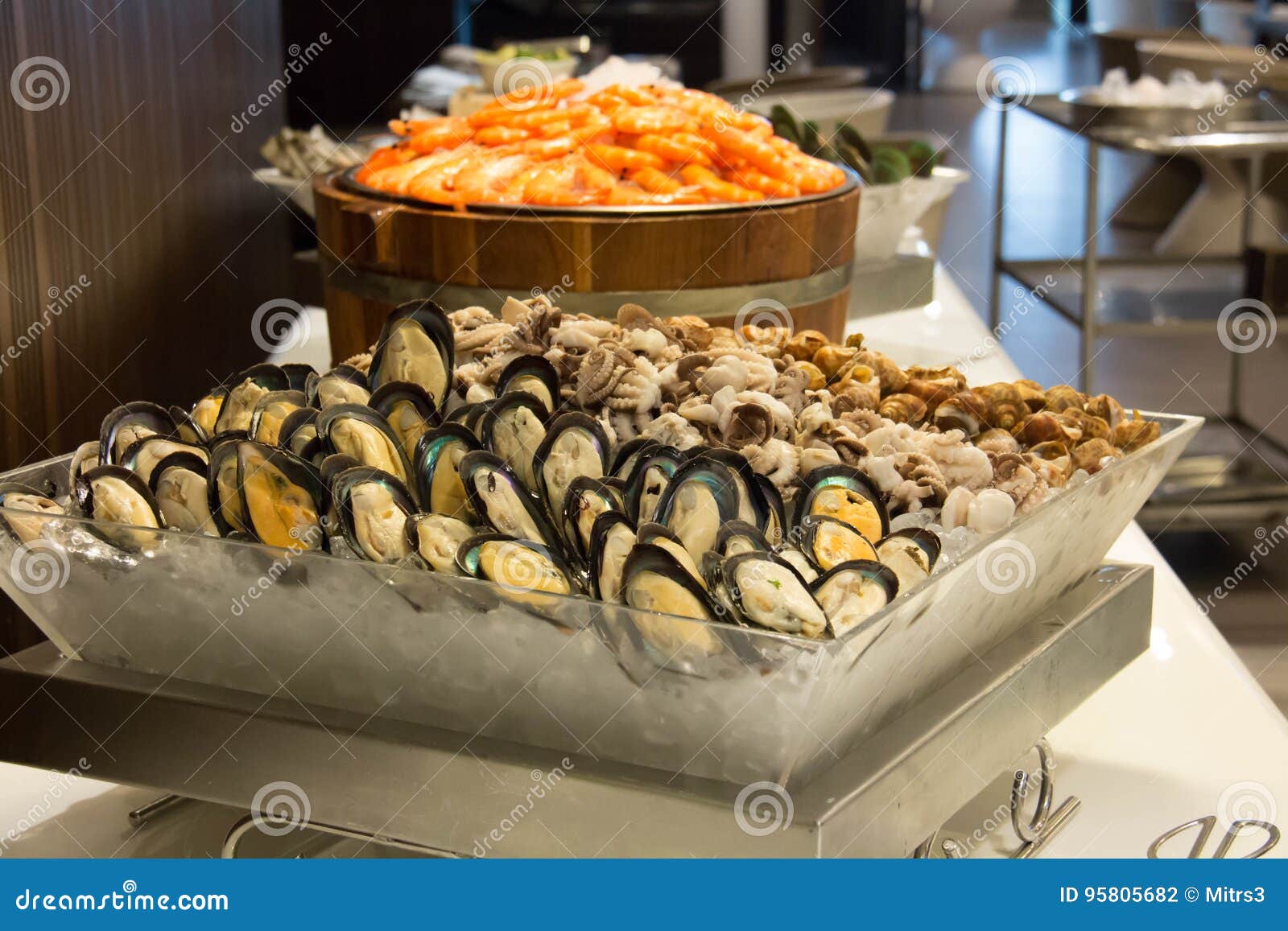 Cooked seafood put on ice stock photo. Image of fresh - 95805682