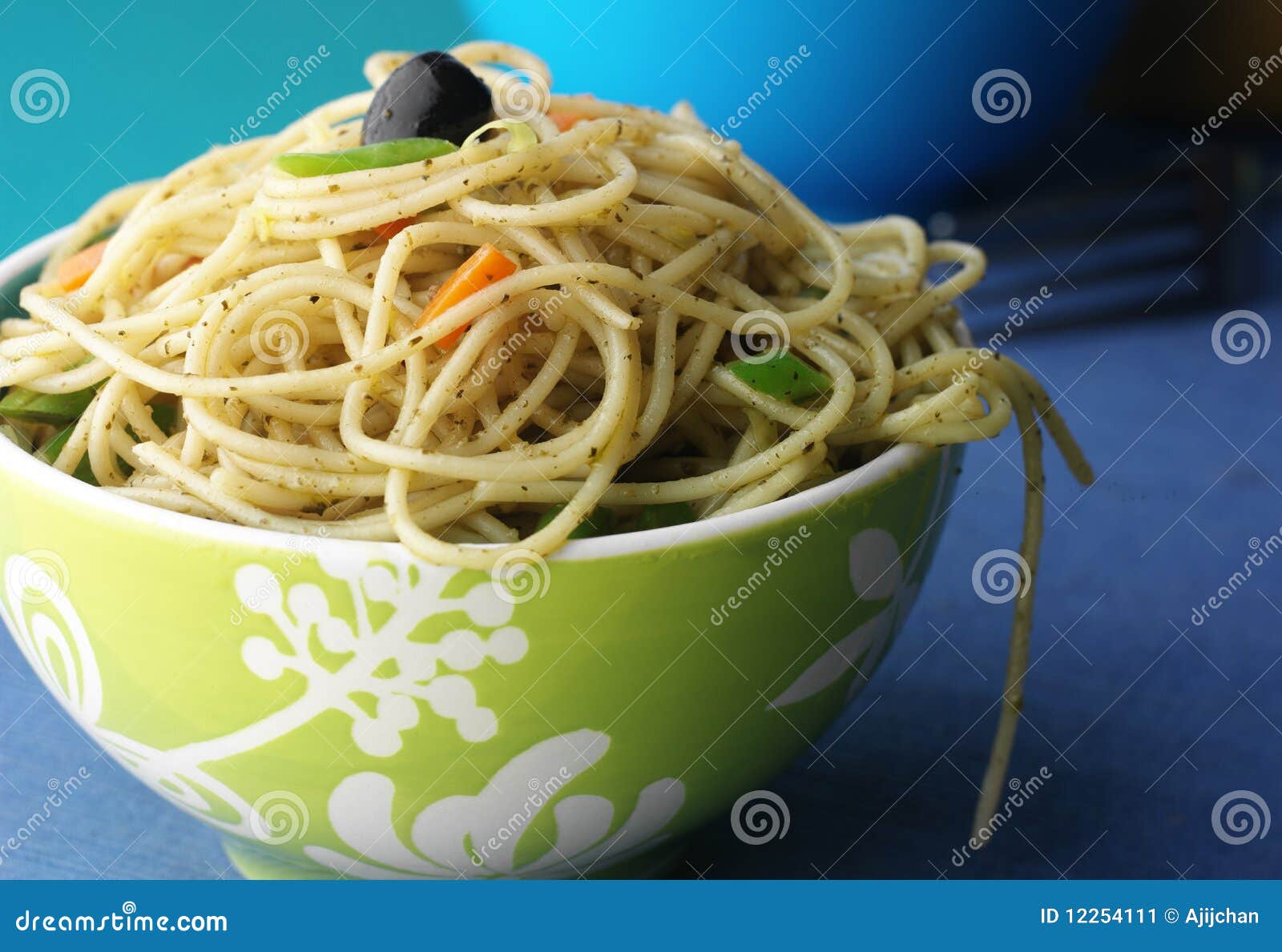 Cooked spaghetti stock image. Image of cooked, diet, healthy - 12254111
