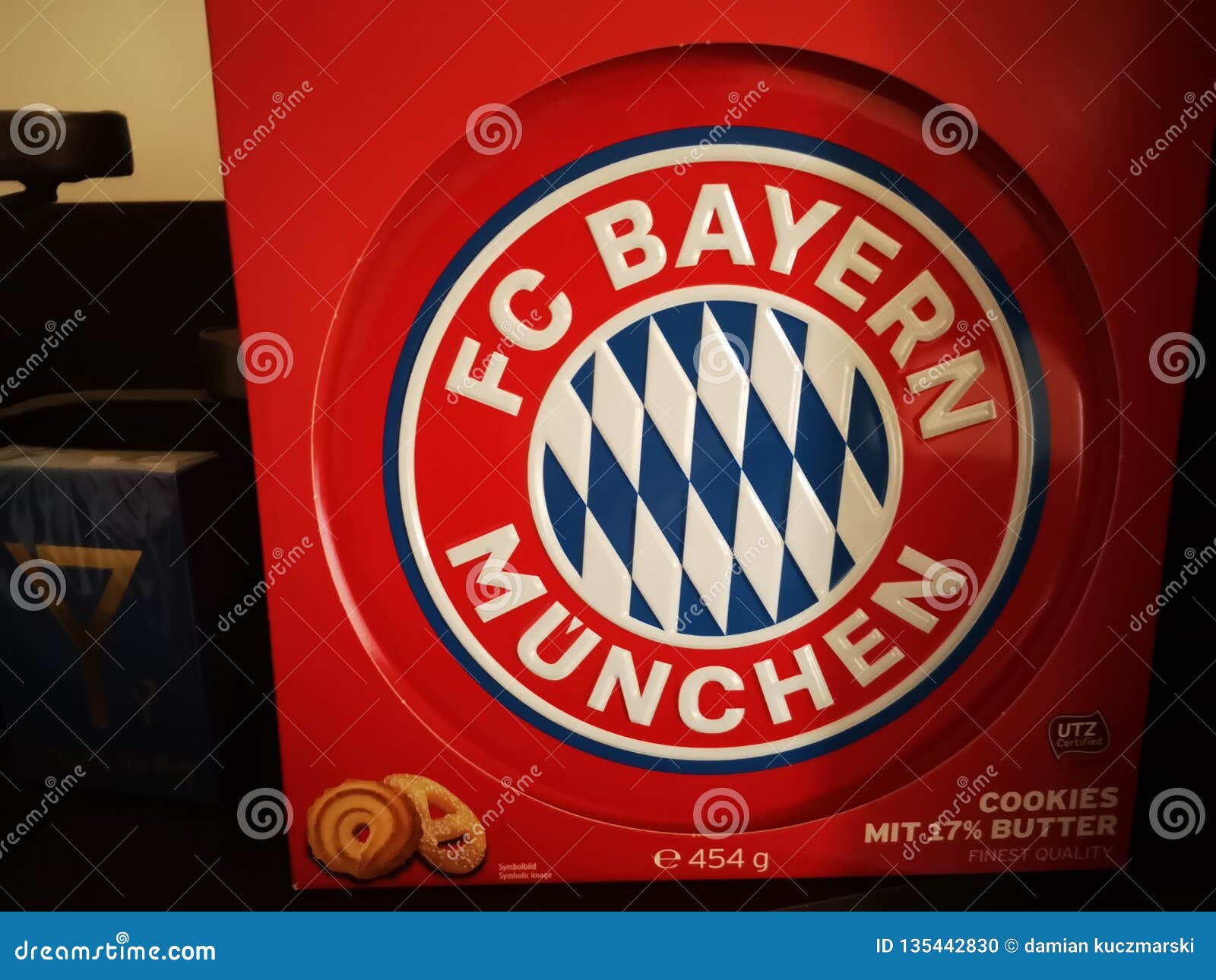 Cookies biscuit FC Bayern editorial image. Image of bayern - 135442830
