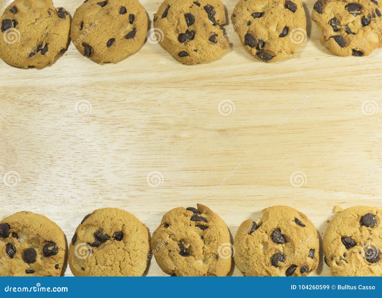 Cookies Na Madeira Para O Fundo Imagem de Stock - Imagem de estalo ...