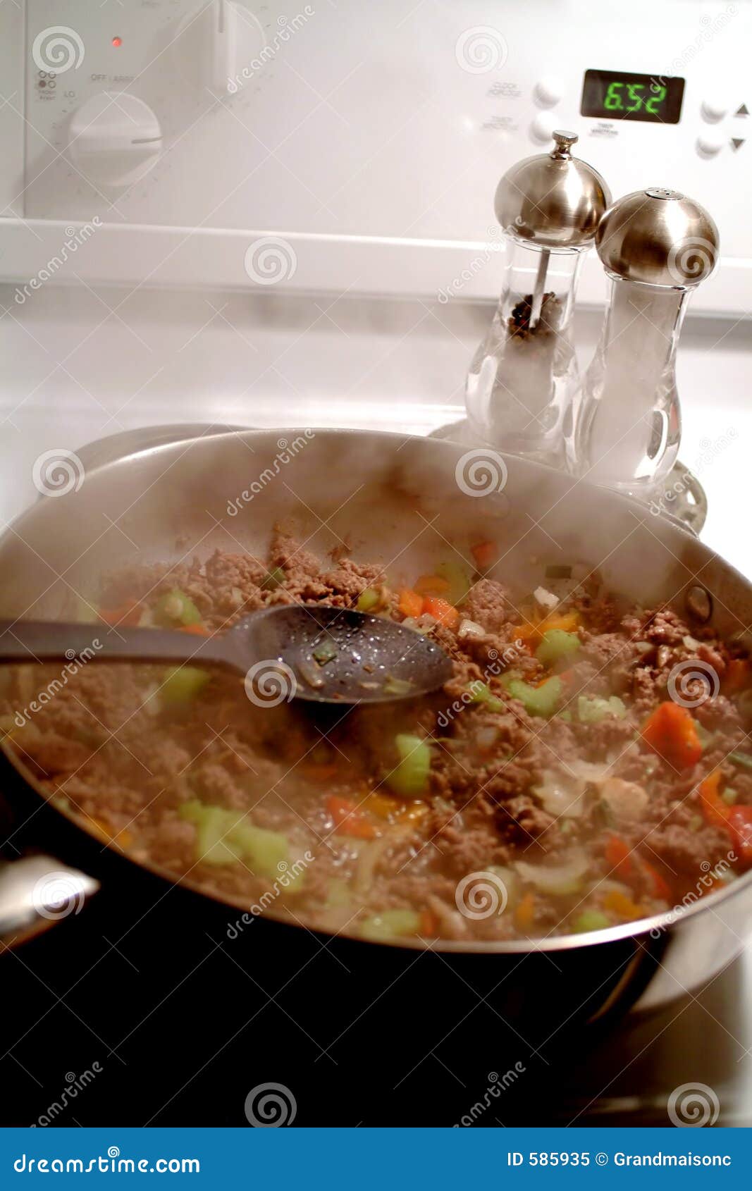 Cooking stock image. Image of burner, vegetable, cook, peper - 585935