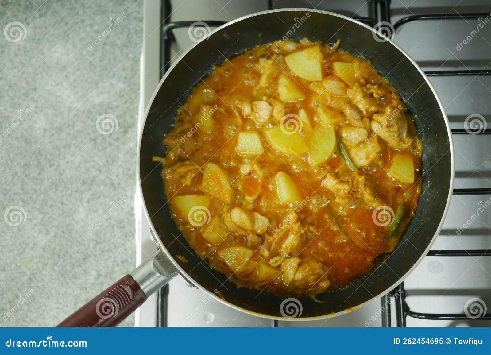 Cooking Chicken Curry in a Cooking Pan Stock Image - Image of cookery ...