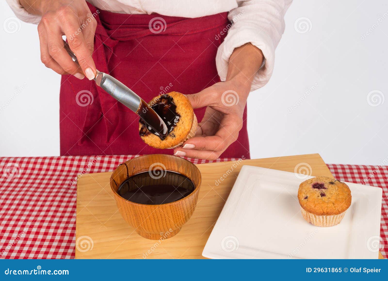 Cooking chocolate muffin stock image. Image of cooking - 29631865