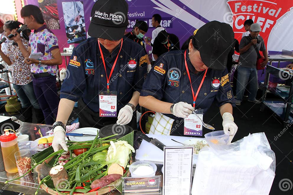 Cooking competition editorial image. Image of dish, competitions - 69576715