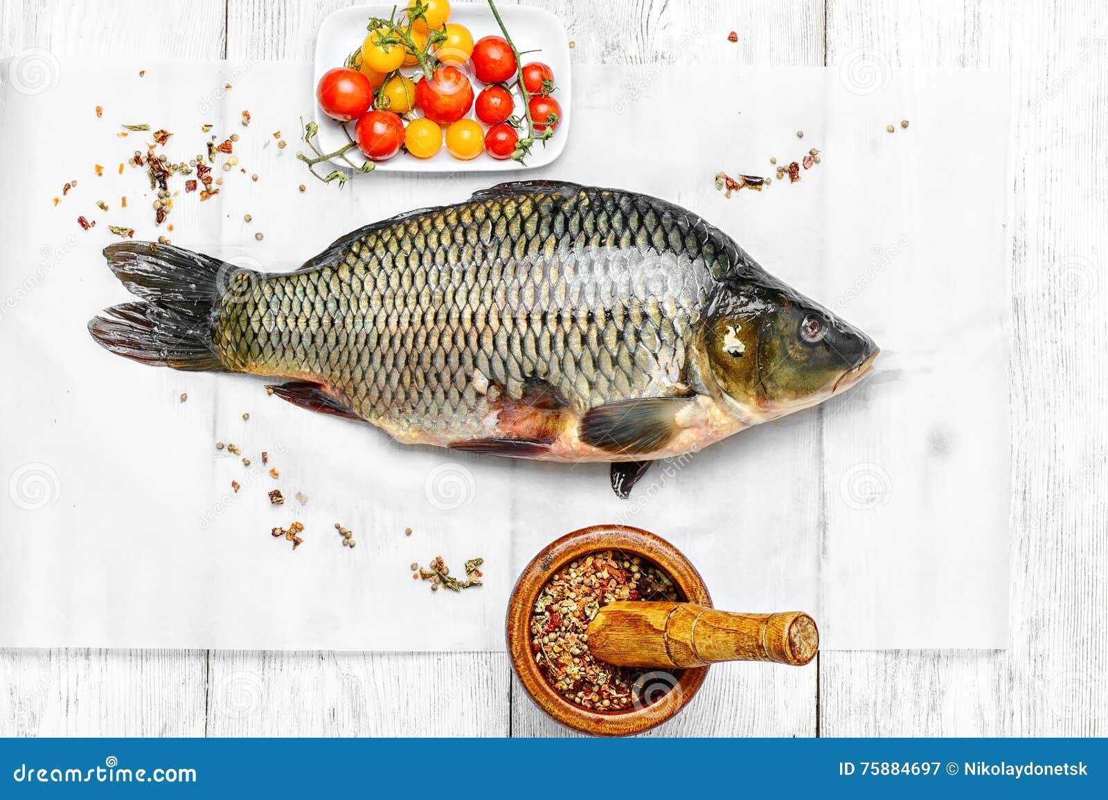 Cooking fresh carp stock image. Image of freshwater, cuisine - 75884697