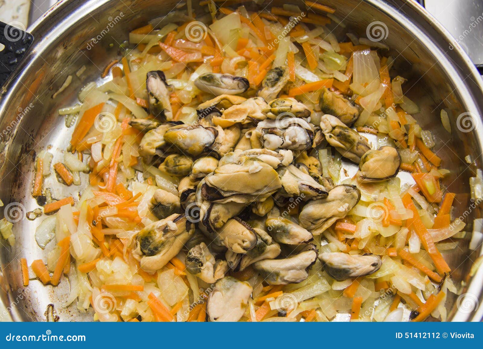 Cooking fried mussels stock photo. Image of huge, background - 51412112