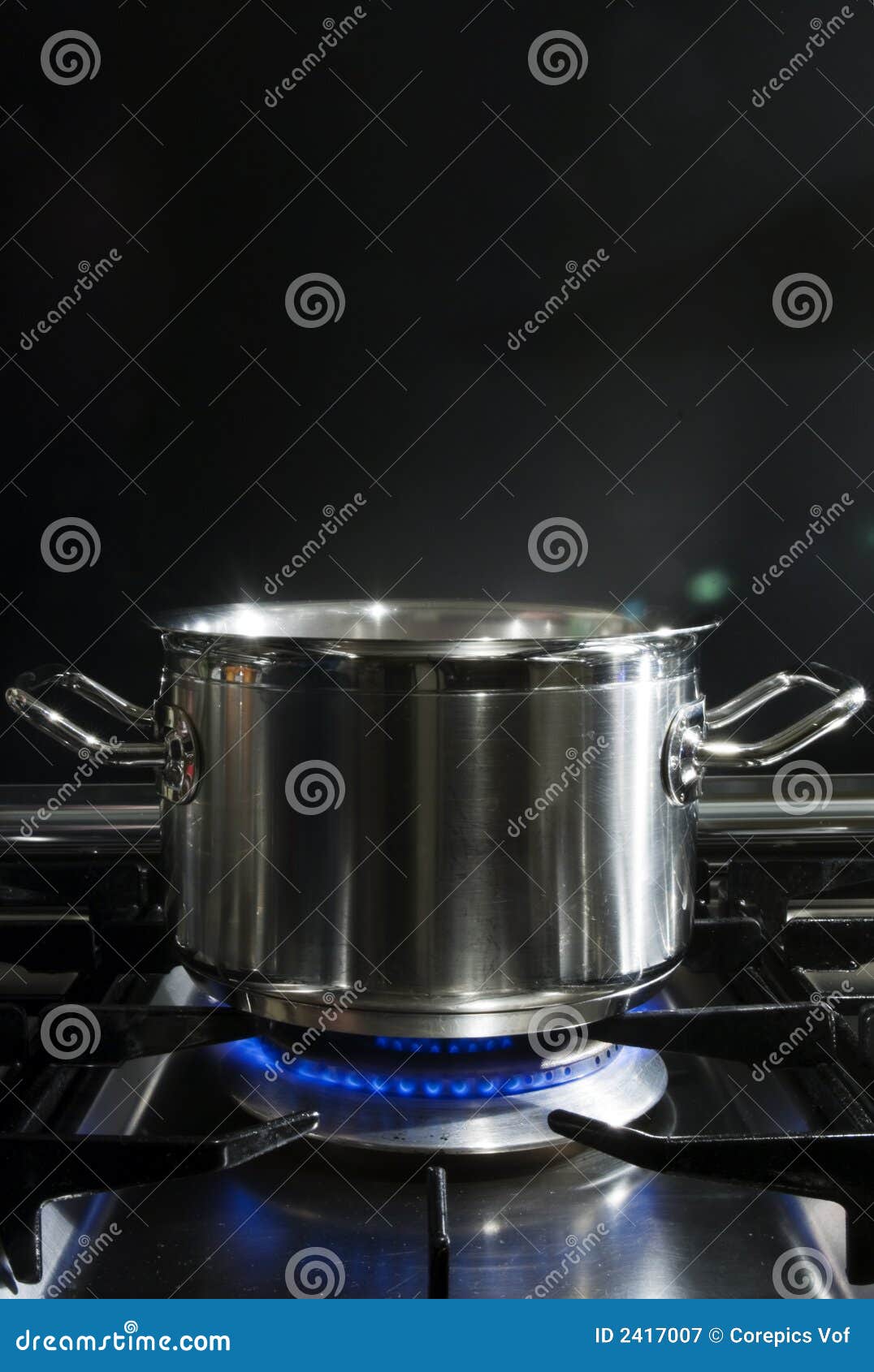 Cooking on Gaz stock image. Image of cooking, flames, scratched - 2417007