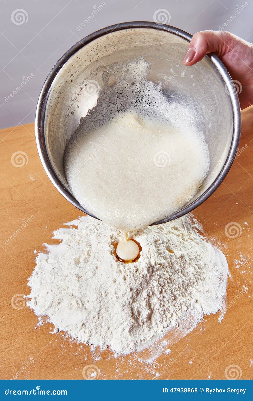 Cooking on Kitchen Flour and Dish Stock Photo - Image of tasty, pour ...