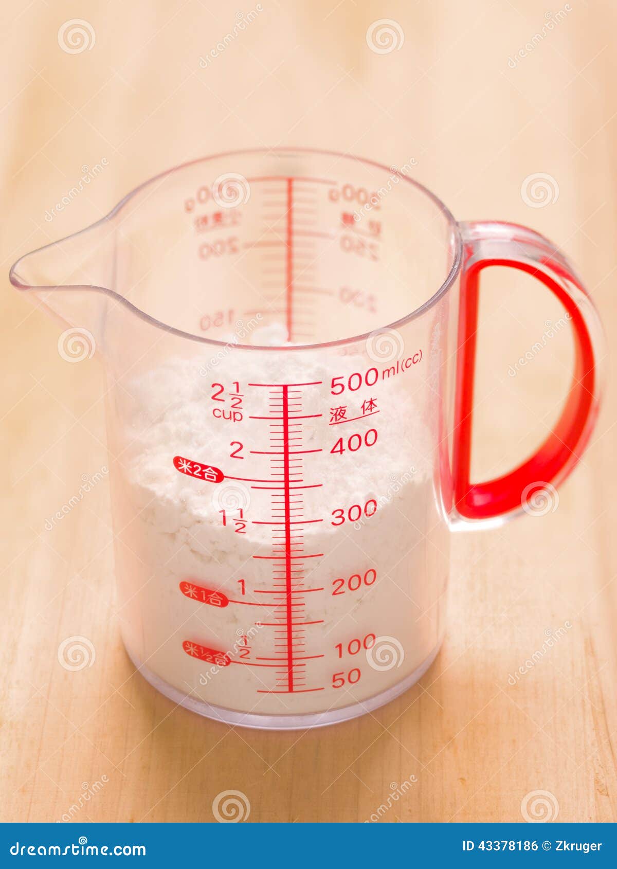 Cooking measuring cup stock photo. Image of quantity - 43378186