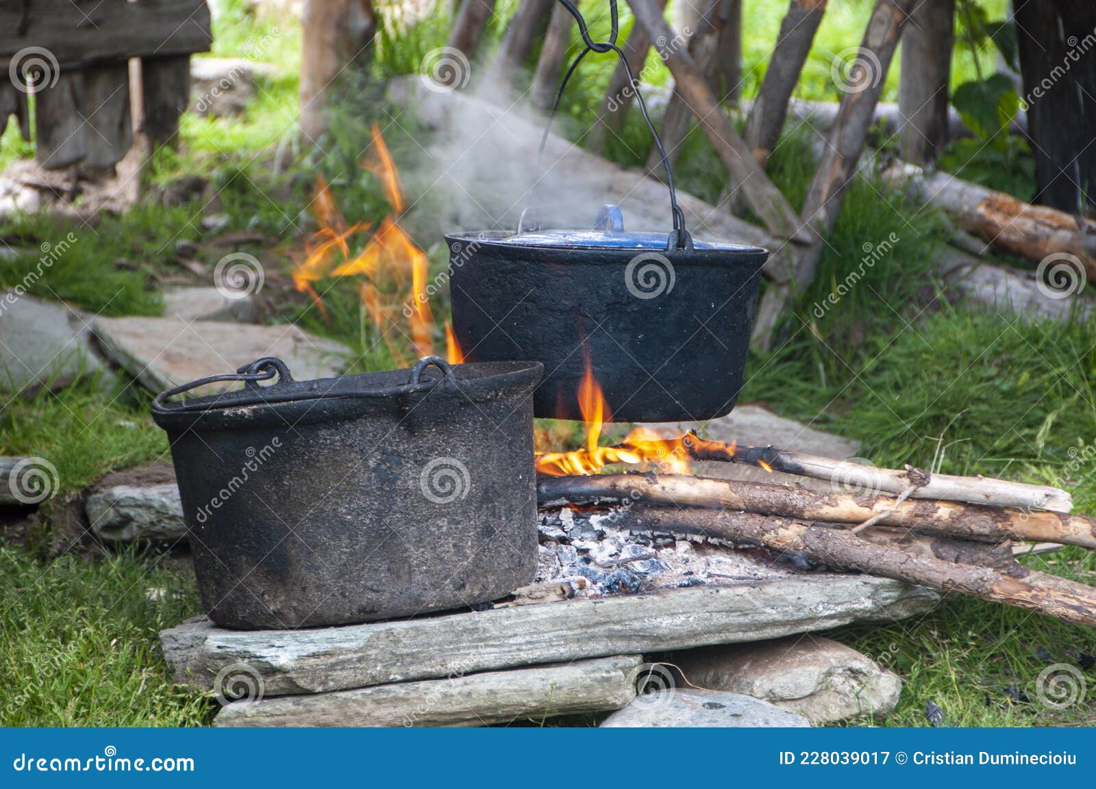 Cauldron on the fire stock image. Image of fire, heat - 228039017
