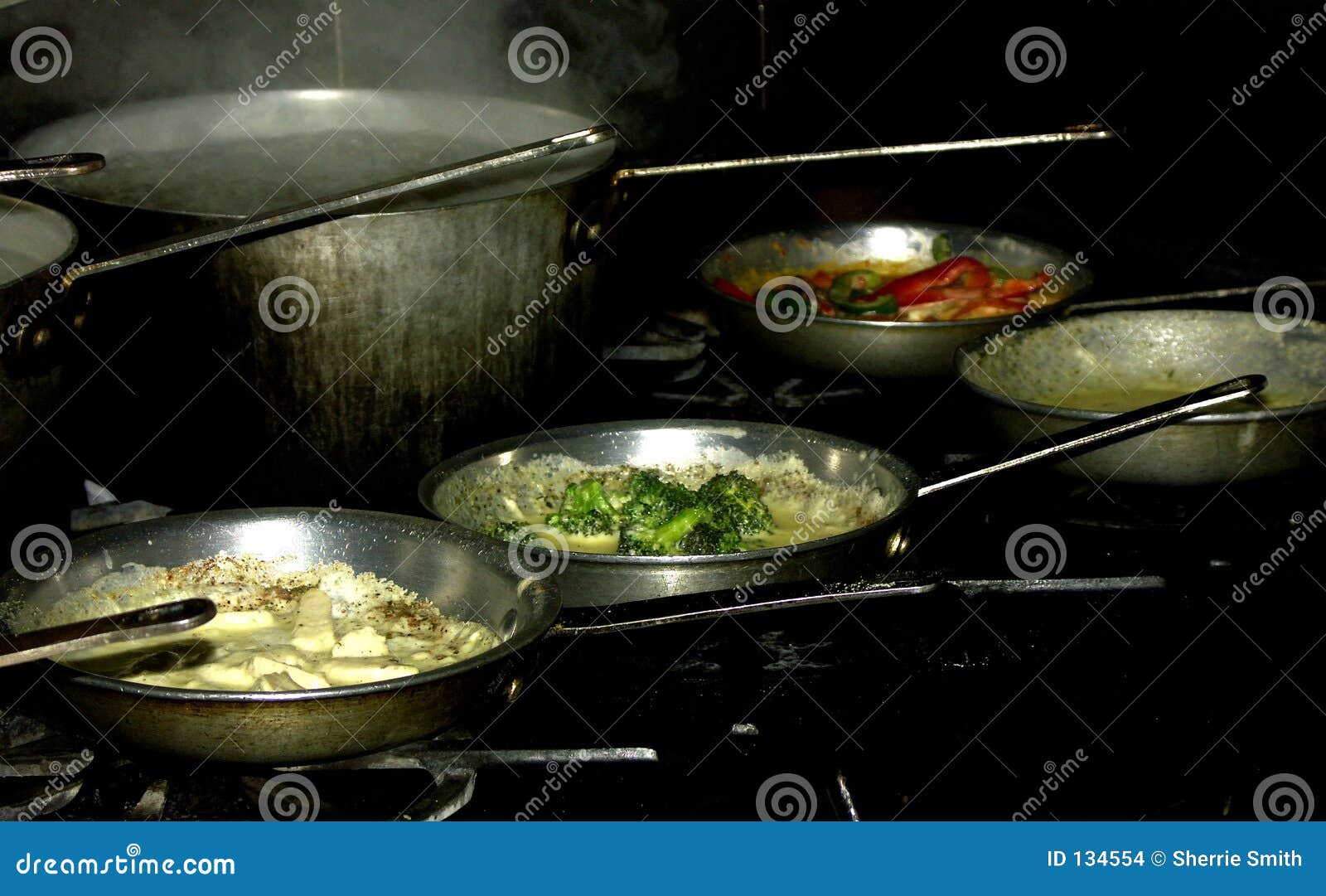 510 Pasta Steaming Stock Photos - Free & Royalty-Free Stock Photos from ...