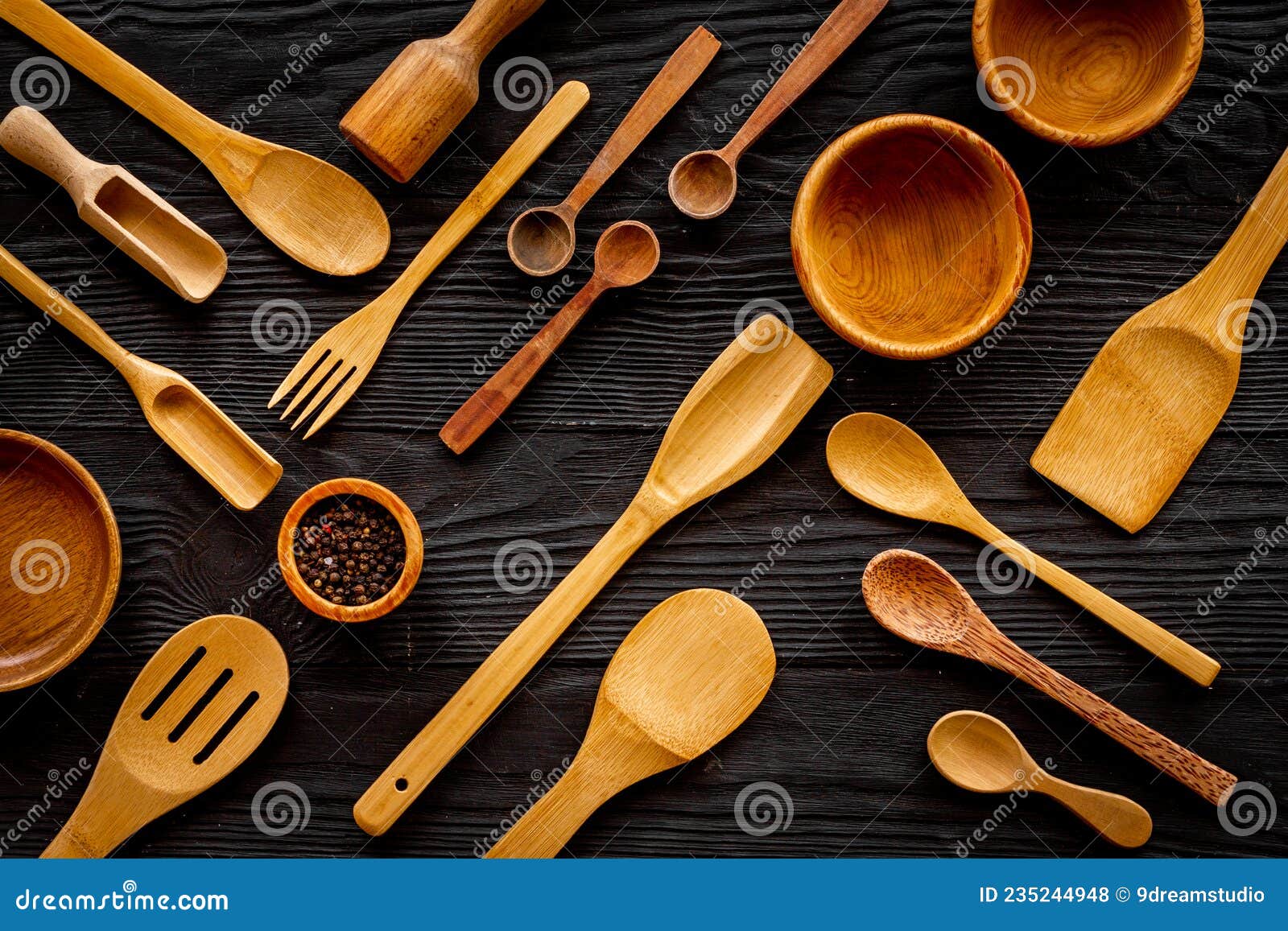 Cooking Pattern with Wooden Kitchen Utensils and Cookware Stock Photo ...