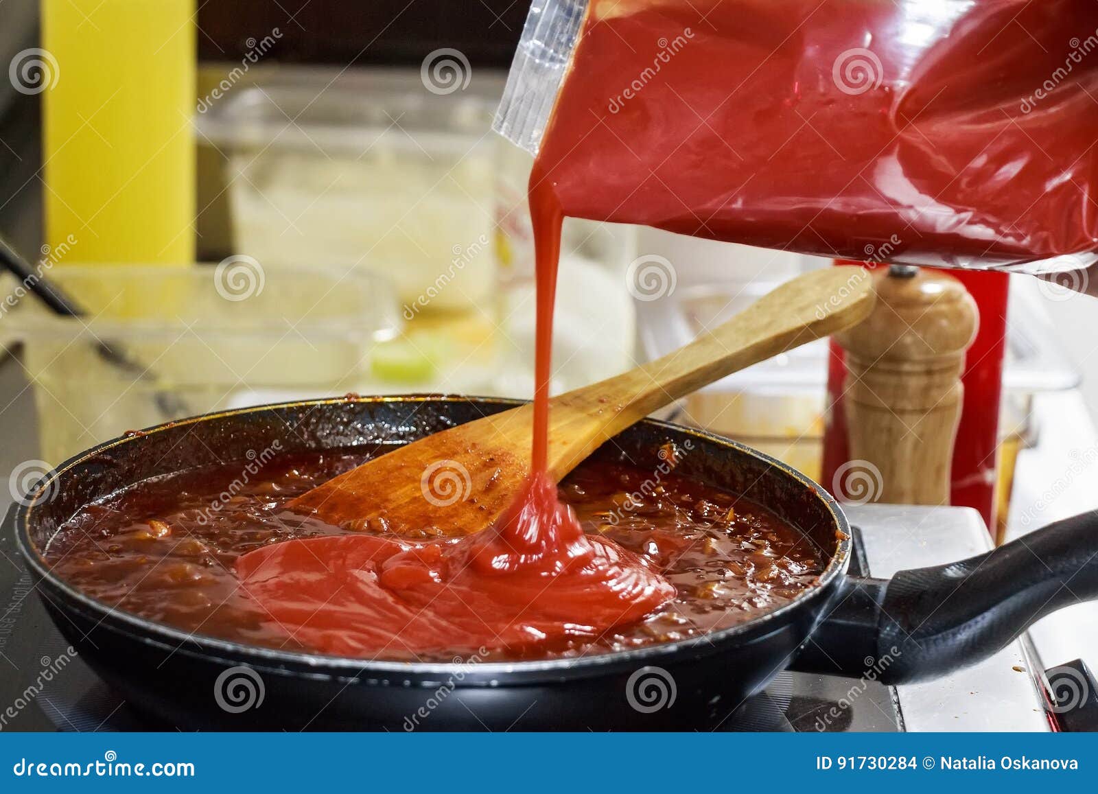 Cooking Tomato Sauce in Pan Stock Photo - Image of grated, fresh: 91730284