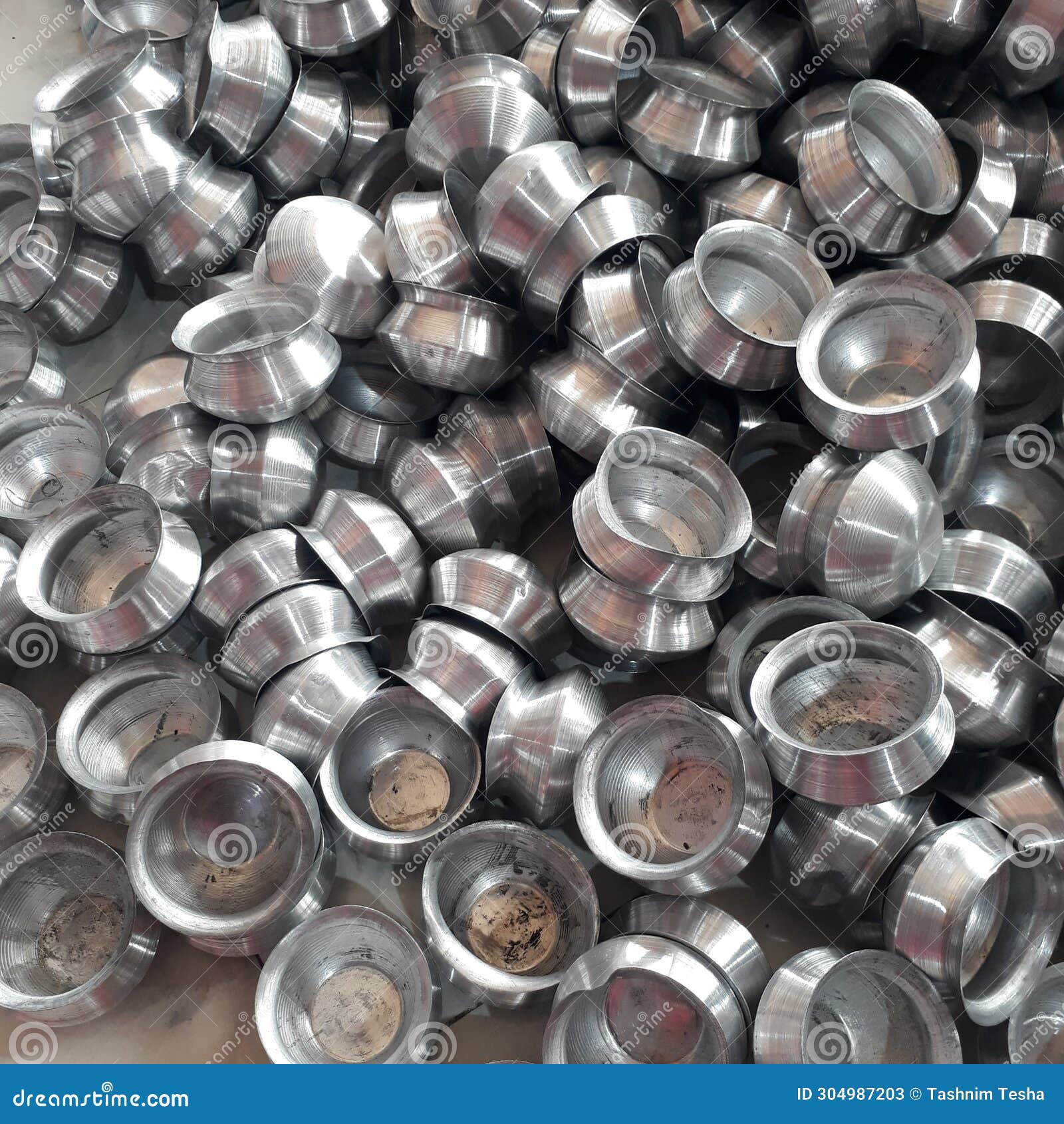 Cooking Versatility: Different Types of Pots and Pans are Designed for ...