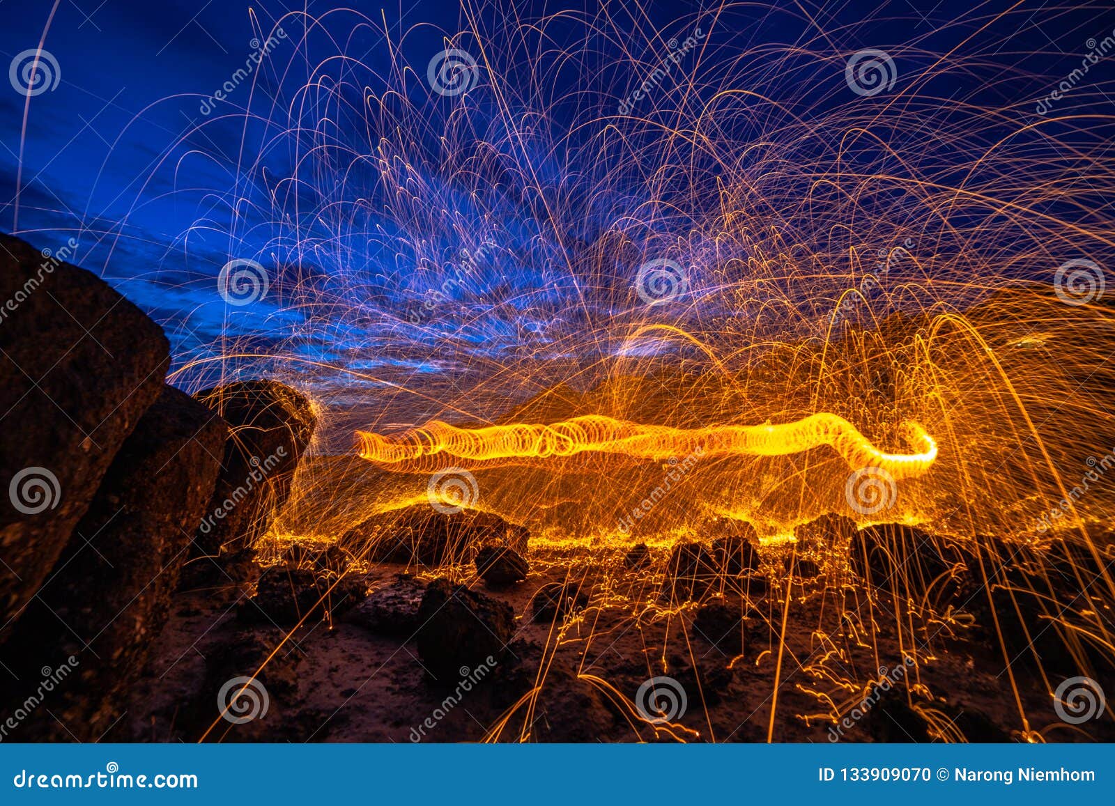 Cool Burning Steel Wool Fire Work Photo Experiments Stock Photo - Image ...