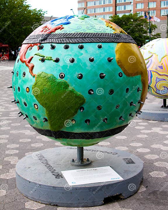 Cool Globe Exhibit in Manhattan, NYC. Editorial Photography - Image of ...