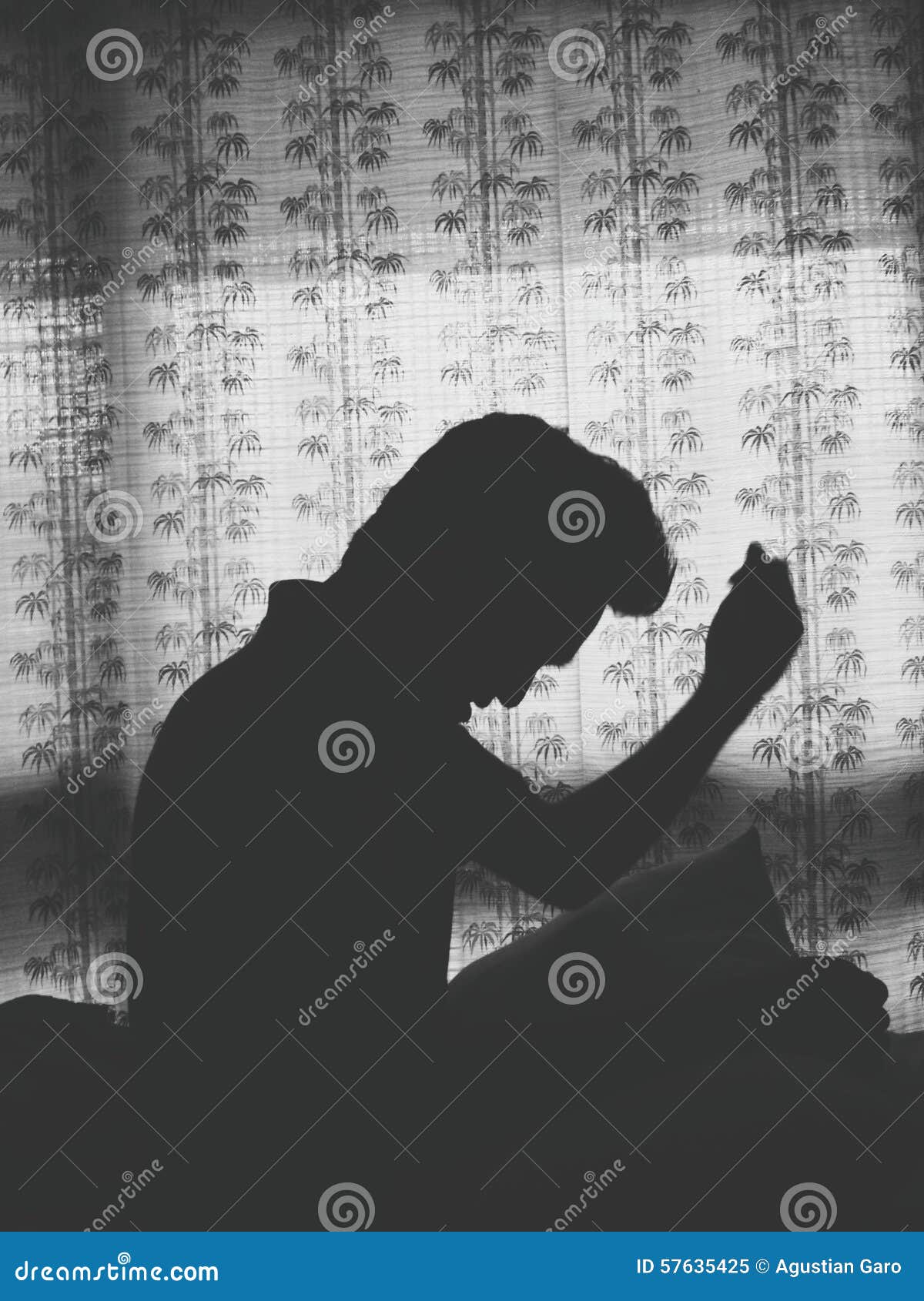 Cool Shadow editorial image. Image of gonna, handle, shadow - 57635425