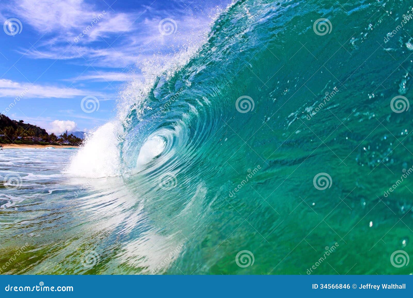 Cool Wave in Hawaii stock photo. Image of dangerous, daytime - 34566846