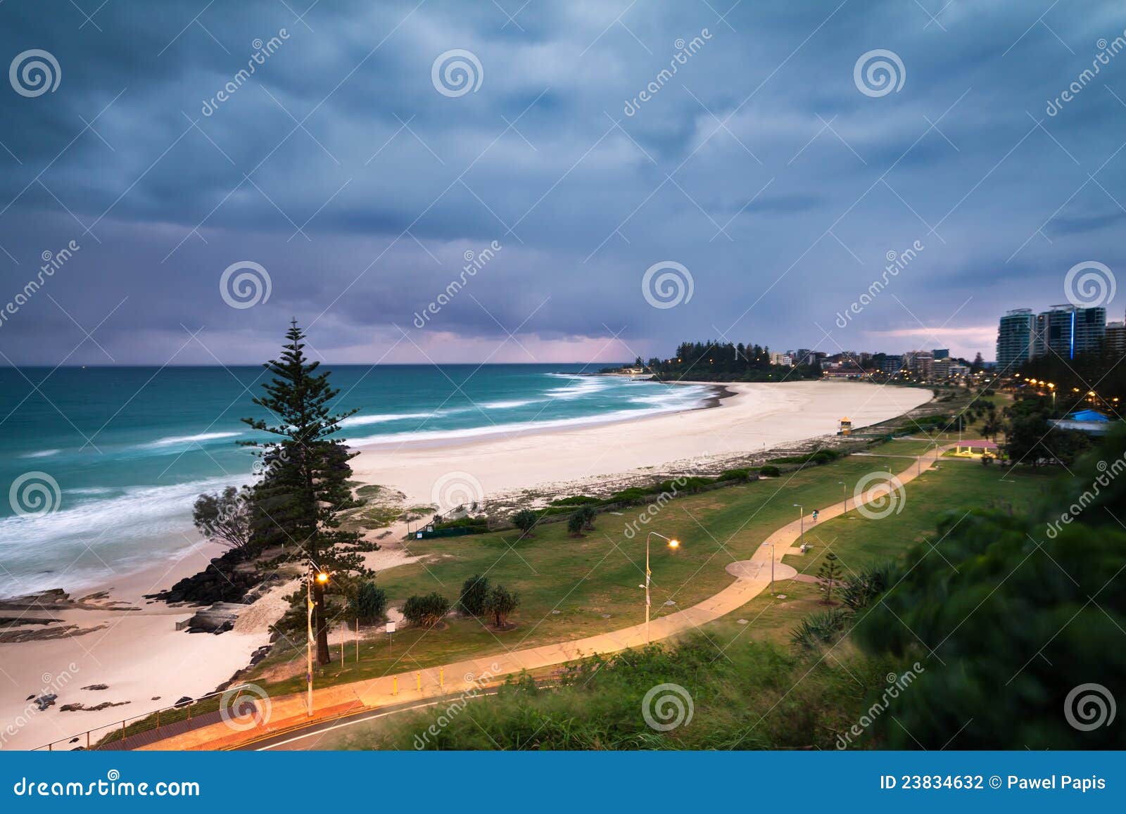 Coolangatta beach at dawn stock photo. Image of rocks - 23834632