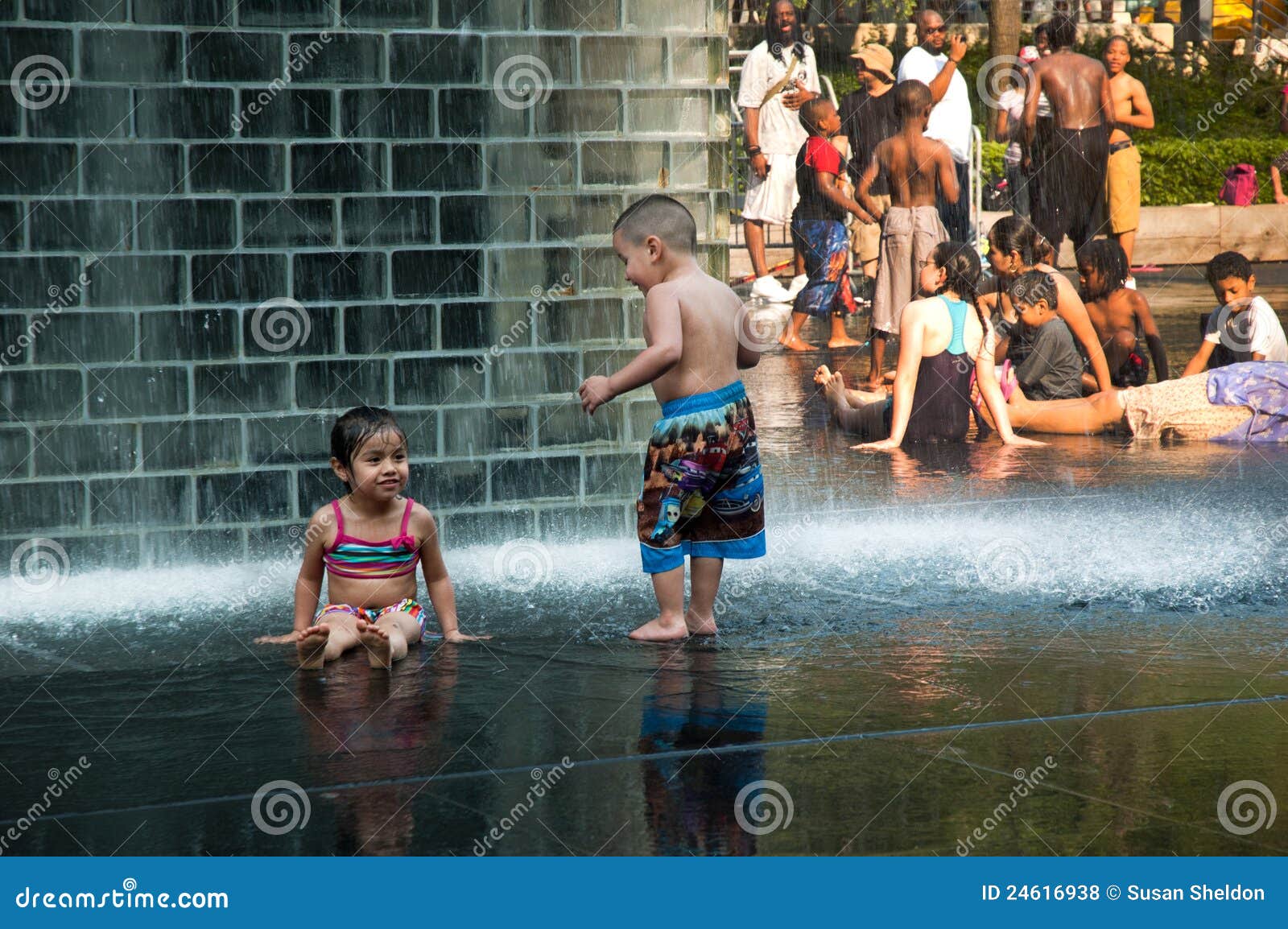 Cooling off in the city editorial stock photo. Image of cultural - 24616938