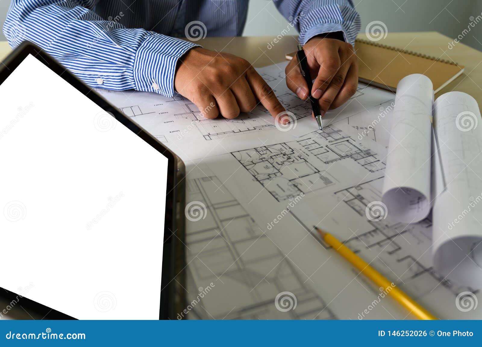 Cooperation Corporate Computer Laptop and Pro Digital Architectural ...