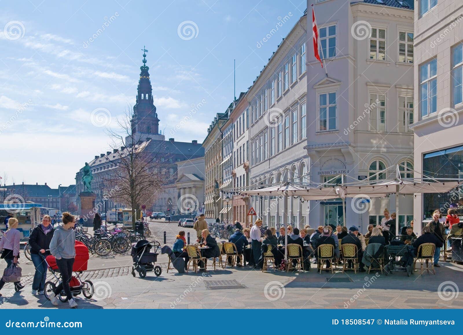 Copenhagen. Denmark. Hojbro Plads (Hojbro Square) Editorial Photography ...