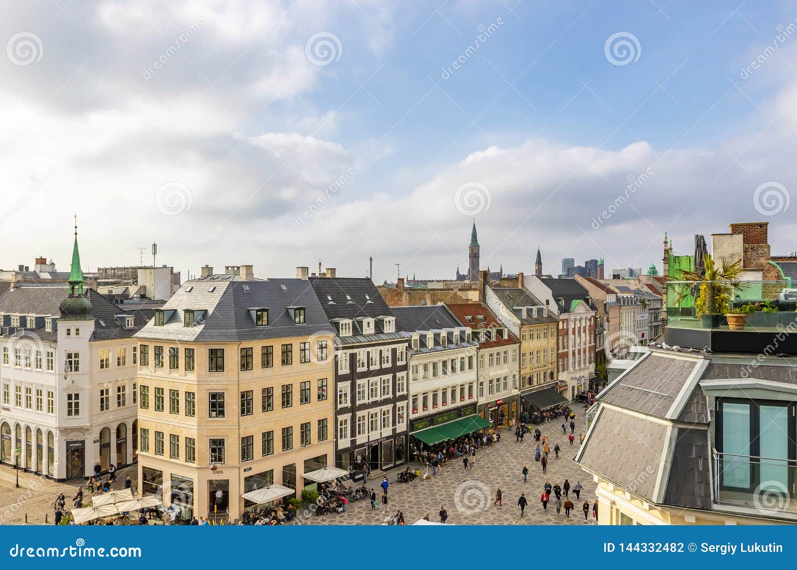 Copenhagen in the fall editorial photography. Image of european - 144332482