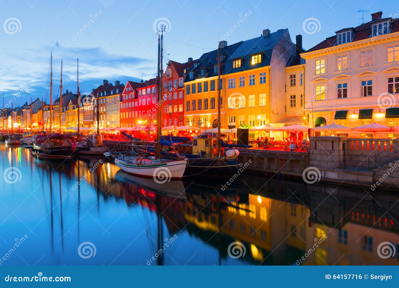 Copenhagen at a Summer Night Stock Photo - Image of building, nyhavn ...