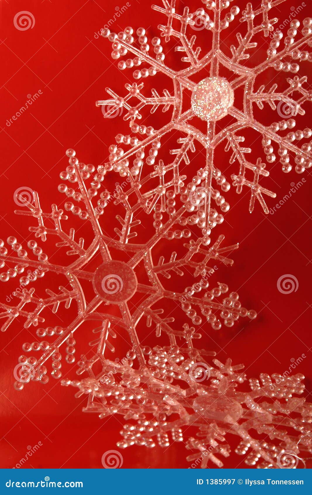 Copos de nieve imagen de archivo. Imagen de blanco, invierno - 1385997