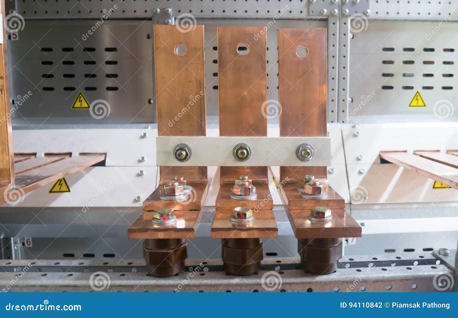 Copper Busbar High Current Power Electrical Power In