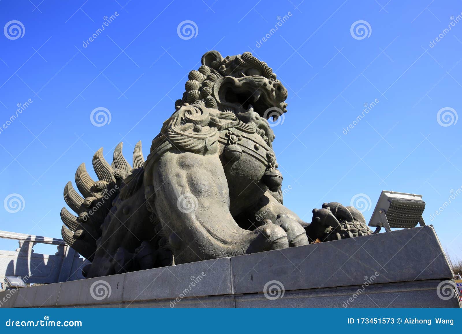 The copper lion sculpture stock image. Image of landscape - 173451573